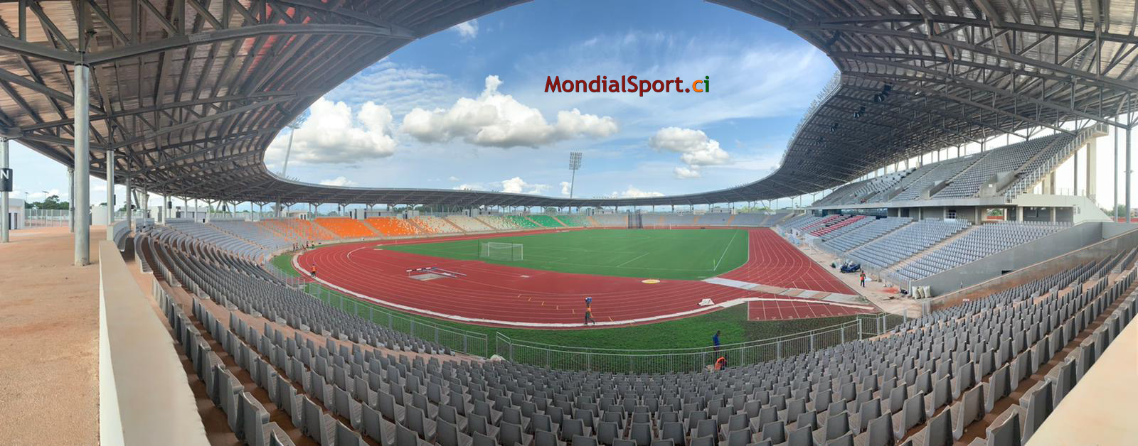 Infrastructures : 20 images inédites du tout nouveau Stade de Yamoussoukro